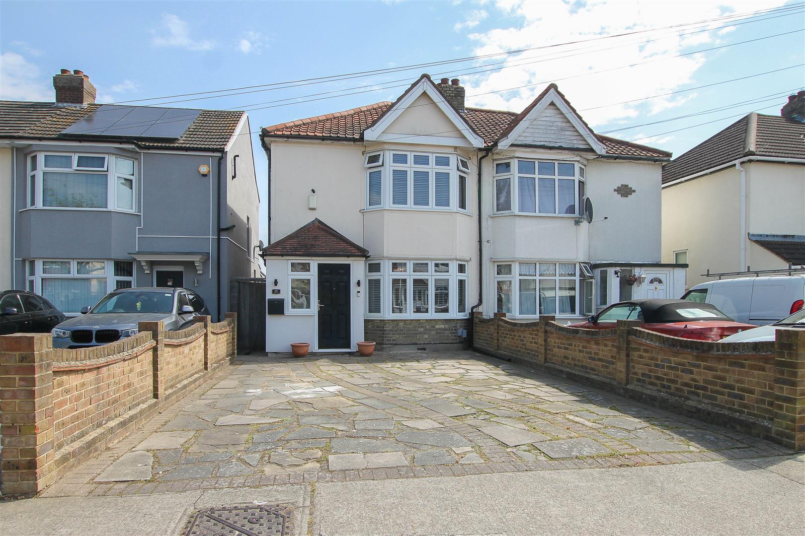 Heaton Way, Romford - Keith Ashton